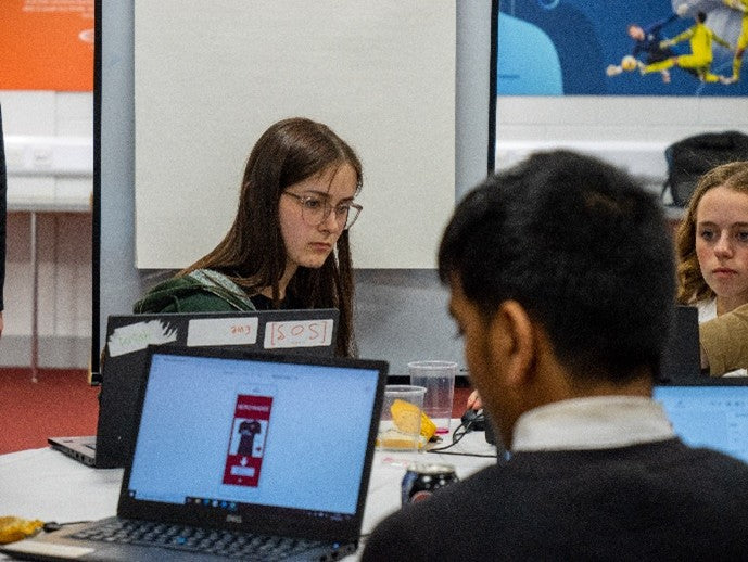 Eva Olid signs new contract – Hearts