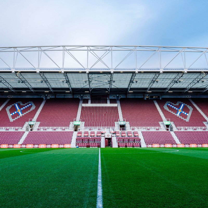 McCart makes Jambos move – Hearts